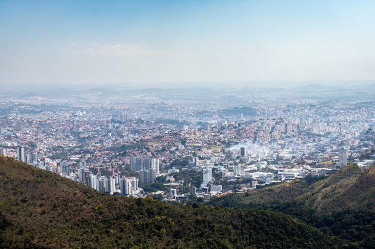 Buritis: crescimento e excelência de serviços em BH