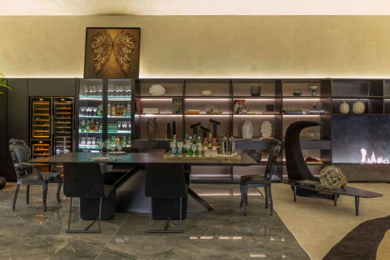 Adega em casa: saiba como usá-la para criar um home bar - Portal Loft