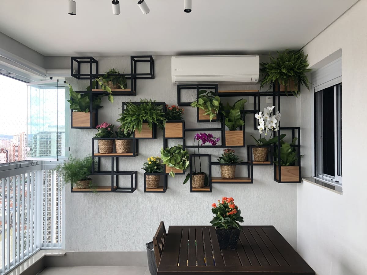 Jardim suspenso: dicas para se inspirar e criar o seu