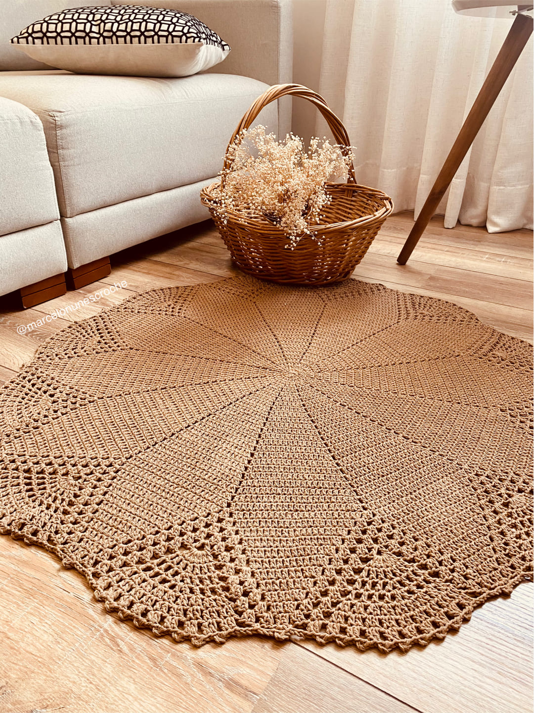 Tapete de crochê: +50 modelos e como usar na decoração - Portal Loft Tapete de crochê: +50 modelos e como usar na decoração - Portal Loft