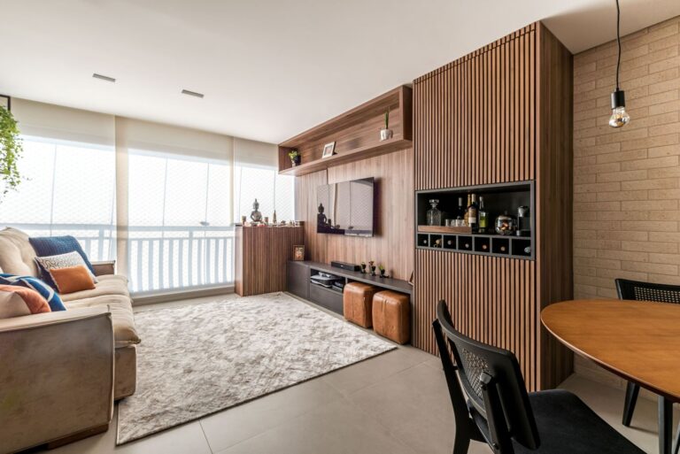 Painel ripado: o que é e como aplicá-lo na decoração? - Portal Loft