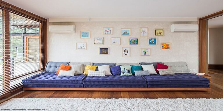Futon: o que é e como usá-los na decoração - Portal Loft