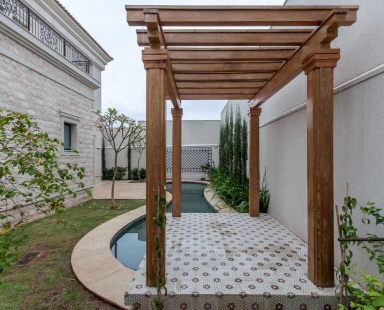 Pergolado: o que é, para que serve e como escolher - Portal Loft