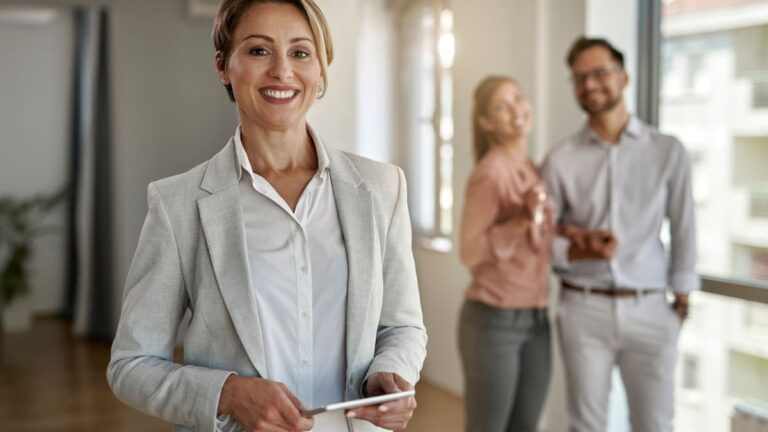 Agente imobiliário: o que é e quais as funções desse profissional ...