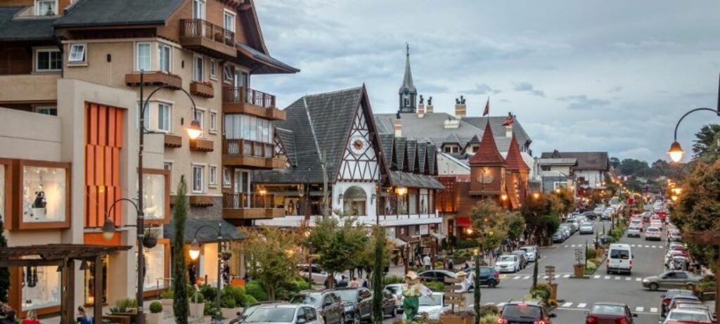 As 8 melhores cidades para morar em Santa Catarina: confira! - Portal Loft